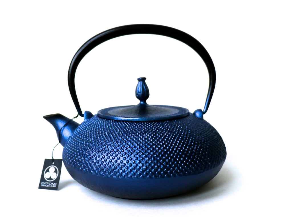 Nanbu Tetsubin - Cast Iron Kettle (Hiramaru Arare style - Lapis Lazuli ...