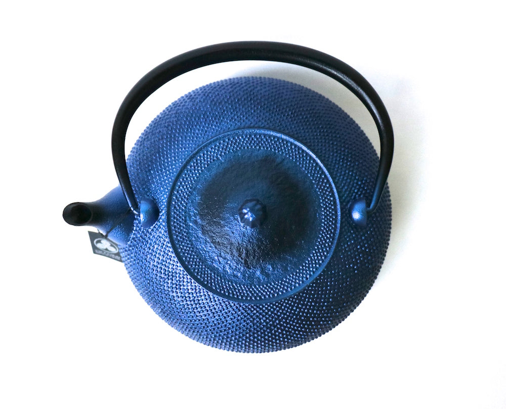 Nanbu Tetsubin - Cast Iron Kettle (Hiramaru Arare style - Lapis Lazuli ...